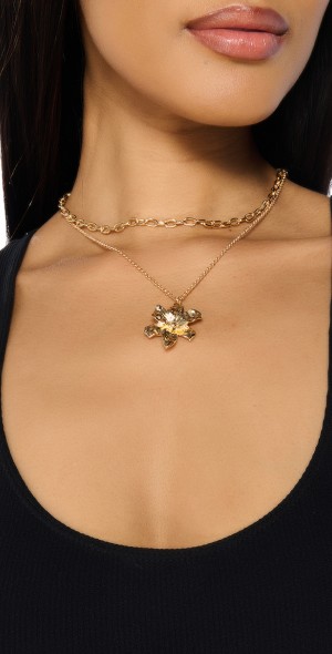 AKIRA - FLOWER BABY NECKLACE