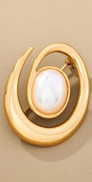 Heaven Mayhem - Pearl Swirl Brooch