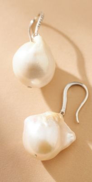 Shashi - Le Reine Pearl Drop Earrings