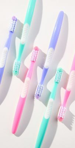 Yes Studio - Cute Smile Toothbrushes, 6-Pack