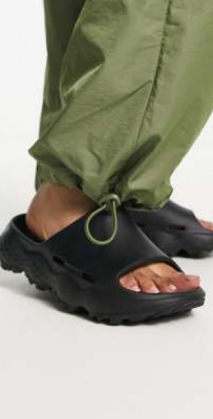 Columbia - thrive revive sliders in black