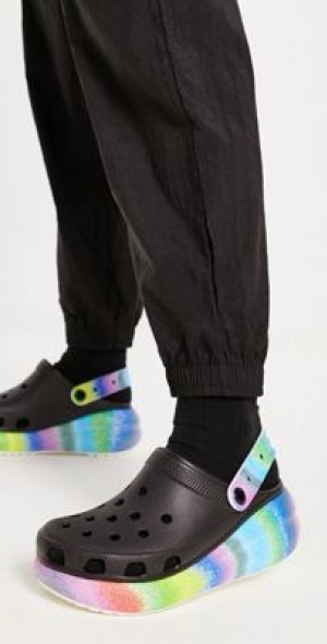 Crocs - classic crush clogs in spray dye-Multi