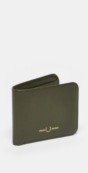 Fred Perry - burnished leather bifold wallet in green