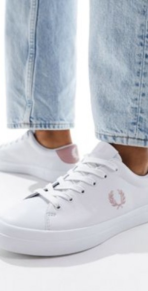 Fred Perry - textured Lottie leather sneakers in white