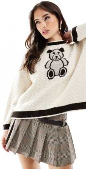 Miss Selfridge - oversized cable knit jacquard teddy bear sweater-White