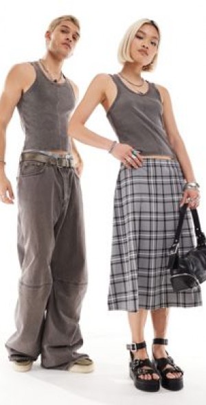 Reclaimed Vintage - unisex shrunken ribbed tank top in washed charcoal-Gray