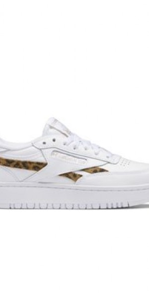 Reebok - Club C Double sneakers in white and leopard - exclusive to ASOS