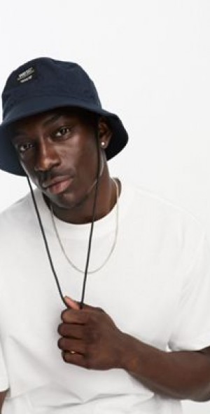 WESC - bucket hat with logo in navy