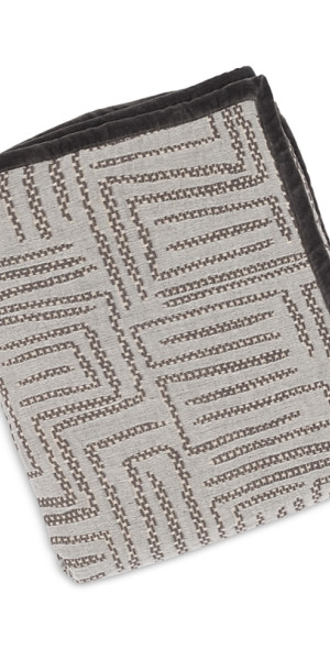 Amity Home - Aubrey Super Throw