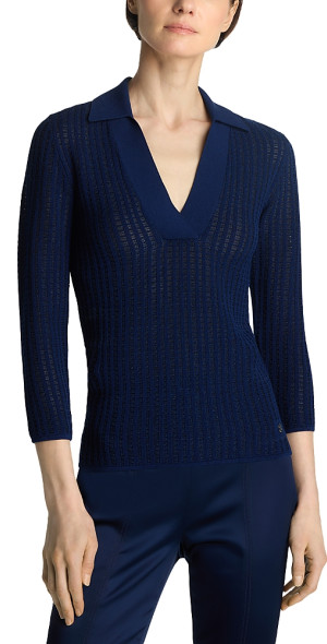 St. John - V Neck Sweater