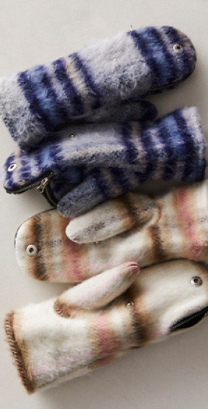 Free People - Flannel Zip Open Mittens