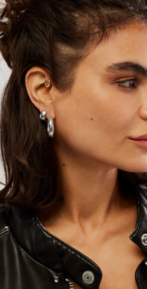 Free People - Silver Hoop Set
