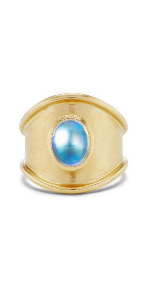 Emily Weld Collins - - 18k Yellow Gold Castle Roads Ring in Moonstone ...