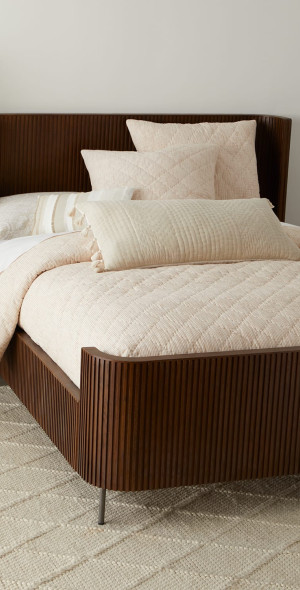 Four Hands - Fletcher Queen Bed