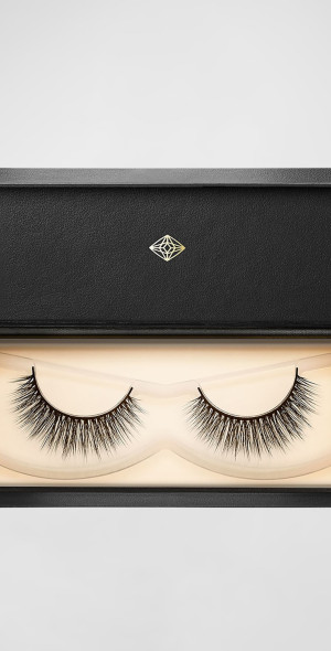 Lash Star - Visionary Lashes 002