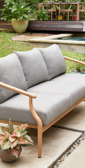 Neuwood Living - Ming Outdoor Sofa