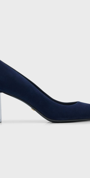 Stuart Weitzman - Vida Suede Block-Heel Pumps
