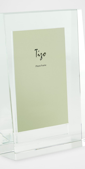 Tizo - CRYSTAL PYRAMID FRAME, 4" x 6"