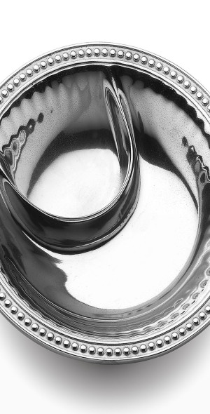 Wilton Armetale - Flutes & Pearls Small Chip & Dip Server