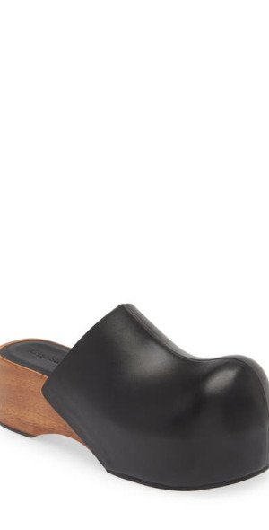Acne Studios - Round Toe Leather Clog in Black at Nordstrom