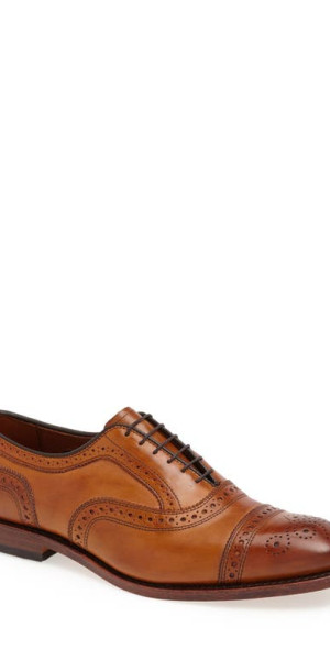 Allen Edmonds - Strand Cap Toe Oxford in Walnut Leather at Nordstrom