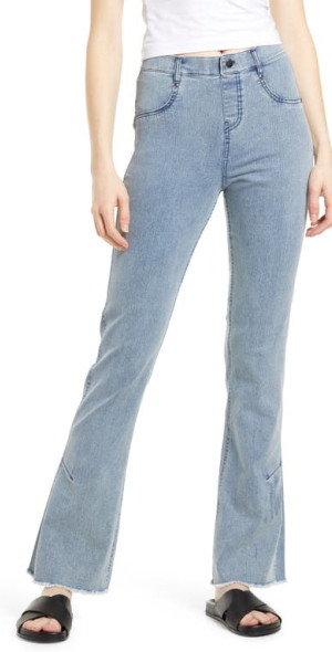 Hue - High Waist Flare Denim Leggings in Vintage Blue at Nordstrom
