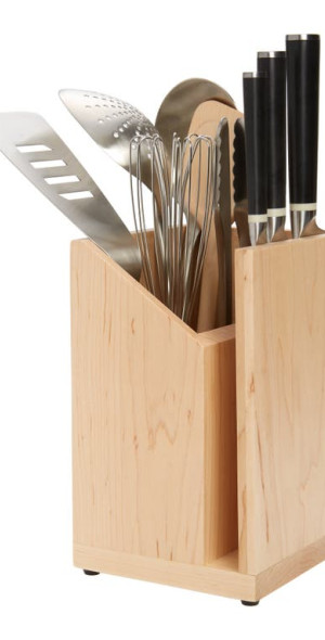 MATERIAL - The Iconics Essential Kitchen Tools in Maple /Almost Black ...