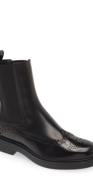 Tod's - Wingtip Chelsea Boot in Nero