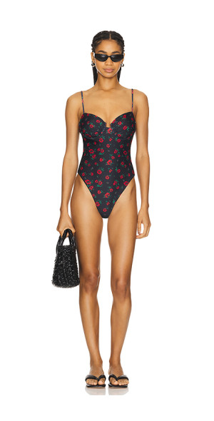 LPA - Dana One Piece