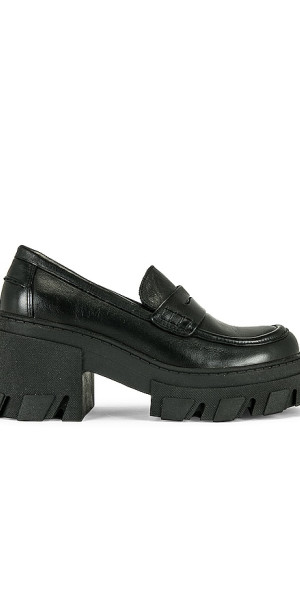Steve Madden - Beth Loafer