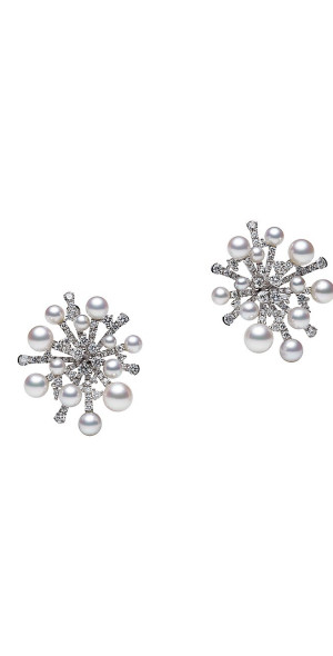 Mikimoto - Splash Diamond, 6.5MM Pearl & 18K White Gold Earrings