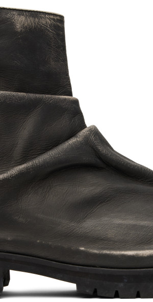 424 - Black Marathon Boots