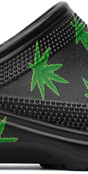 Crocs - Black Classic Hemp Leaf Clogs