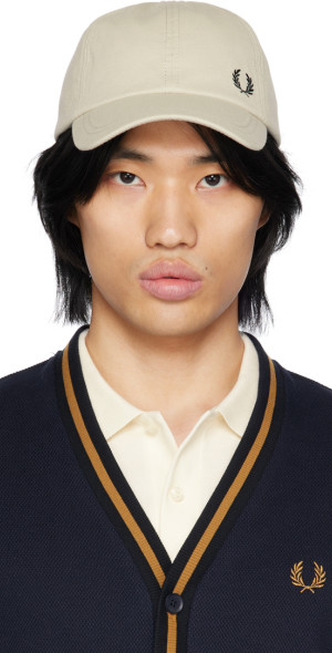Fred Perry - Off-White Embroidered Cap