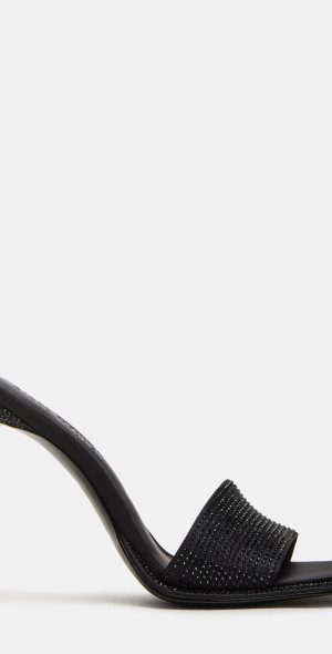 STEVEMADDEN - YARA BLACK