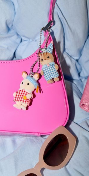 Calico Critters - Keychain in Chocolate Rabbit at Urban Outfitters