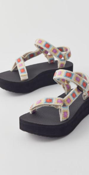 Teva - Flatform Universal Crochet Sandal in Explore, Women's at Urban ...