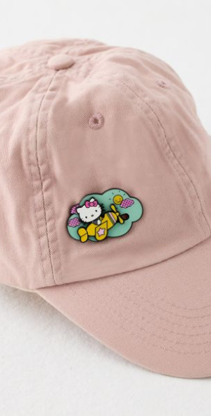 Urban Outfitters - Hello Kitty Plane Enamel Pin in Blue at