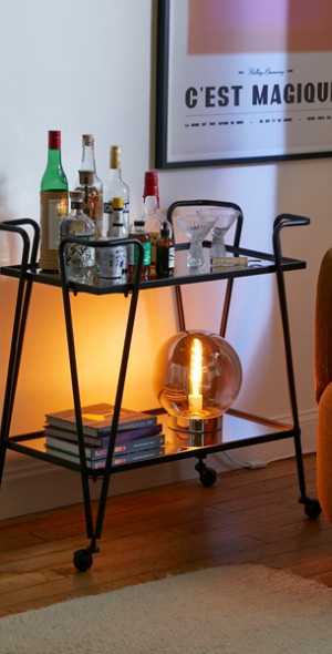 Urban Outfitters - Victoria Bar Cart in Black at